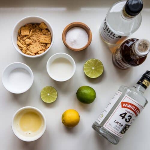 Easy Key Lime Pie Martini Recipe : Sweet, Tangy & Smooth